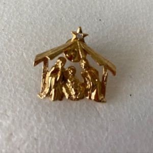 Avon | Jewelry | Vintage Avon Nativity Lapel Tac Pin New | Poshmark
